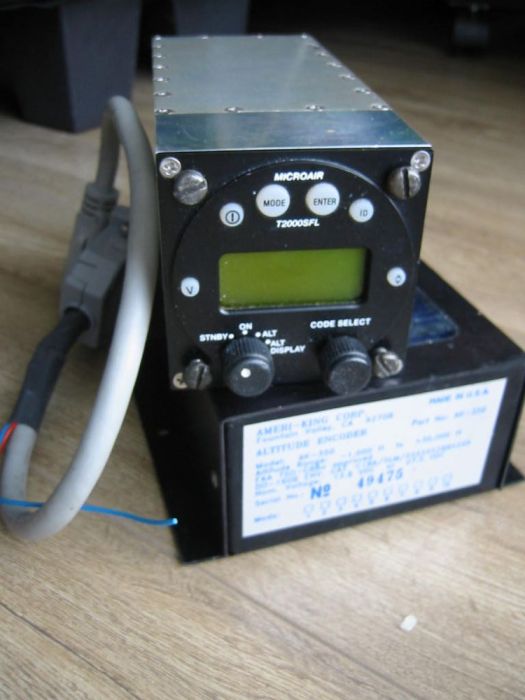 Microair transponder